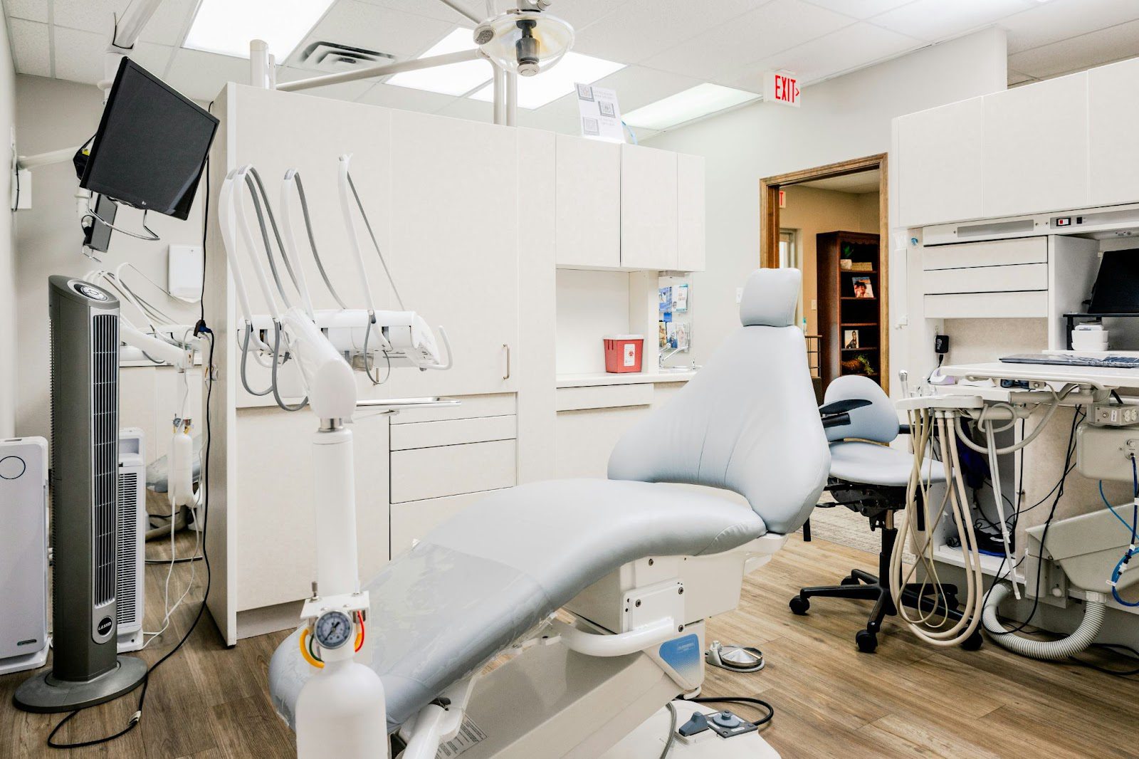 What Makes a Luxury Dental Office Experience Different from a Standard ...